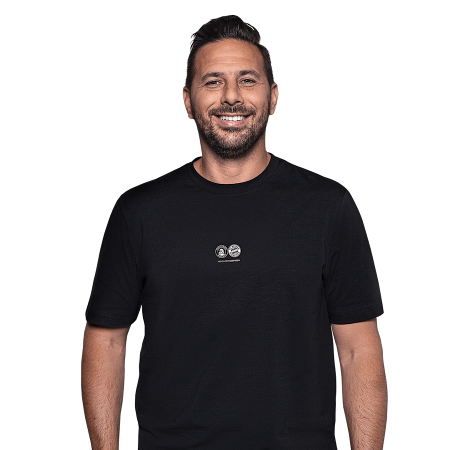 Claudio Pizarro: Spielerprofil - FC Bayern München Legends