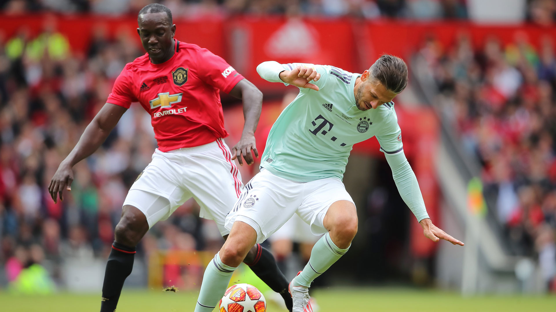 The highlights from the legends match in Manchester