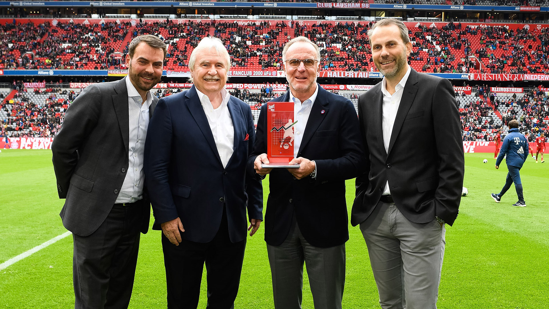 FC Bayern ist Sieger beim Fan-Barometer - Allianz Arena