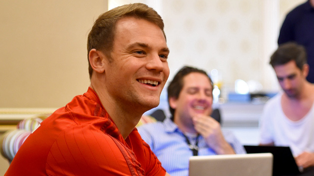 Manu Neuer der beste der Welt - FC Bayern Kids Club