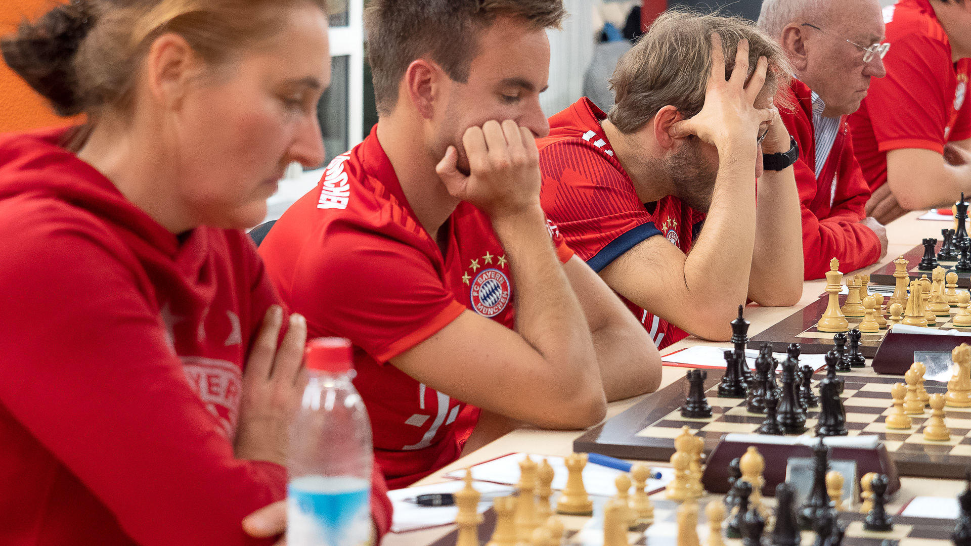 5. Mannschaft: Gerade noch annehmbar mit 4:4 - FC Bayern München e.V.