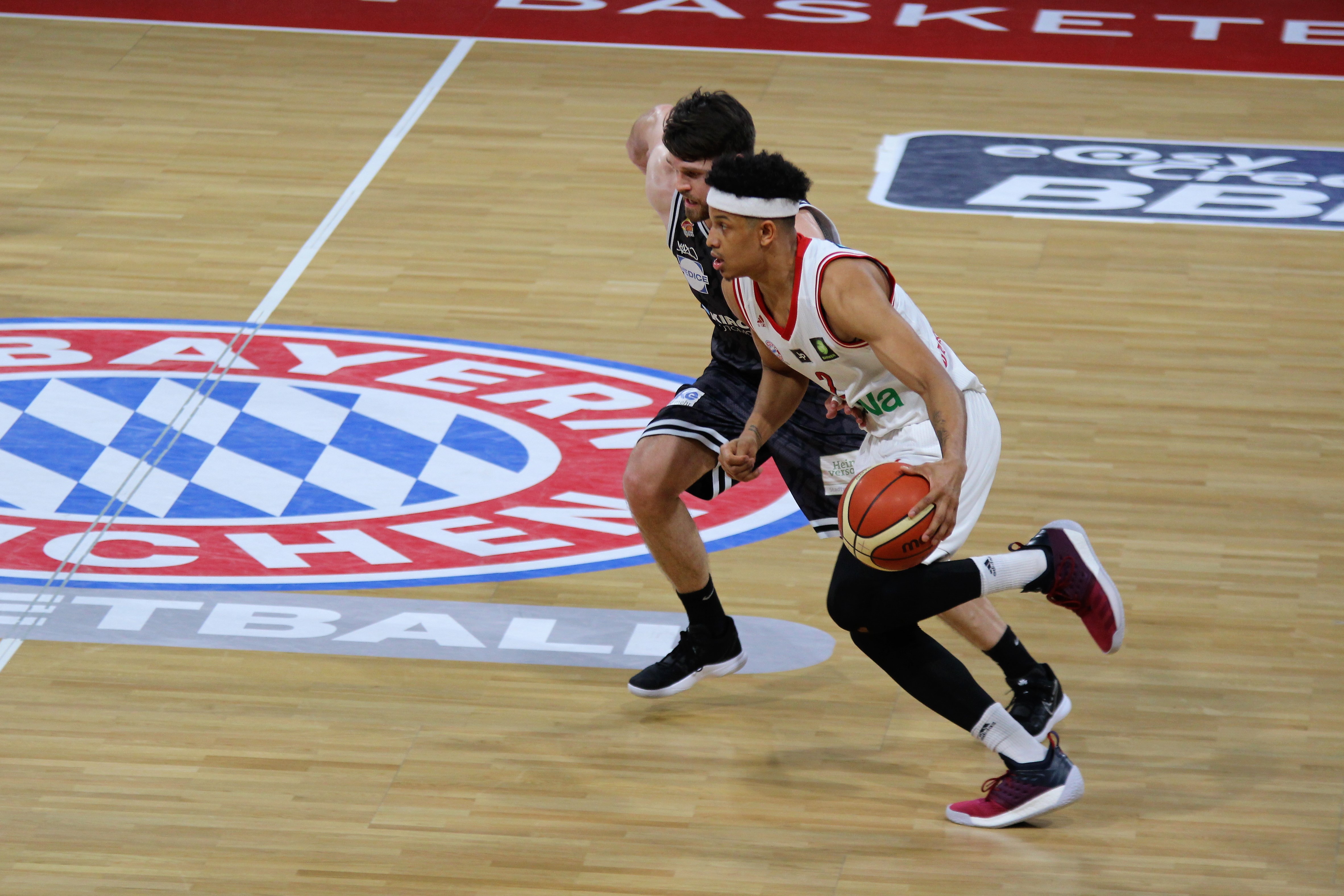 FCBB II überzeugt im Playoff-Auftakt gegen Iserlohn - FC Bayern Basketball