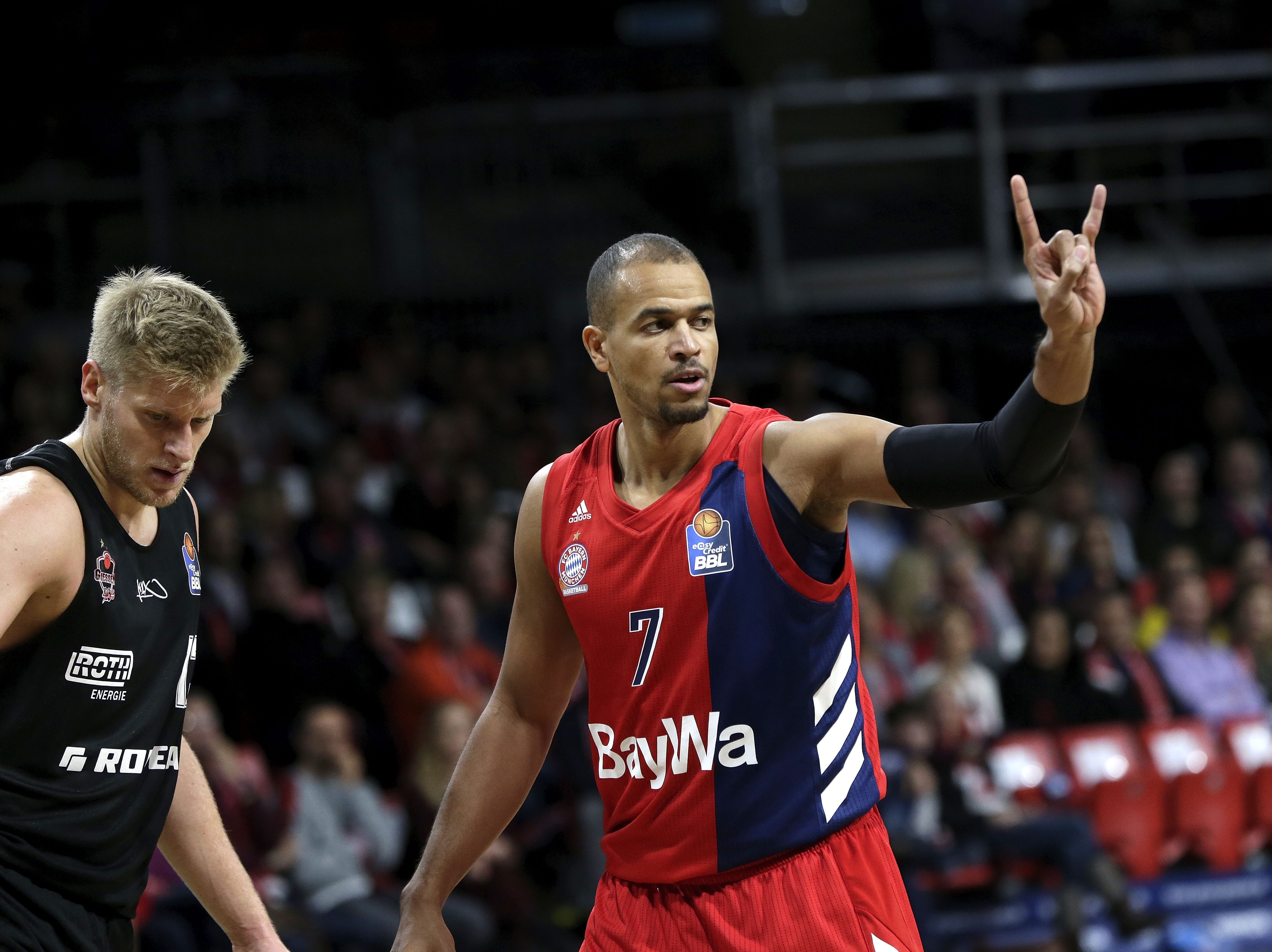 Alex King bleibt langfristig beim FC Bayern Basketball