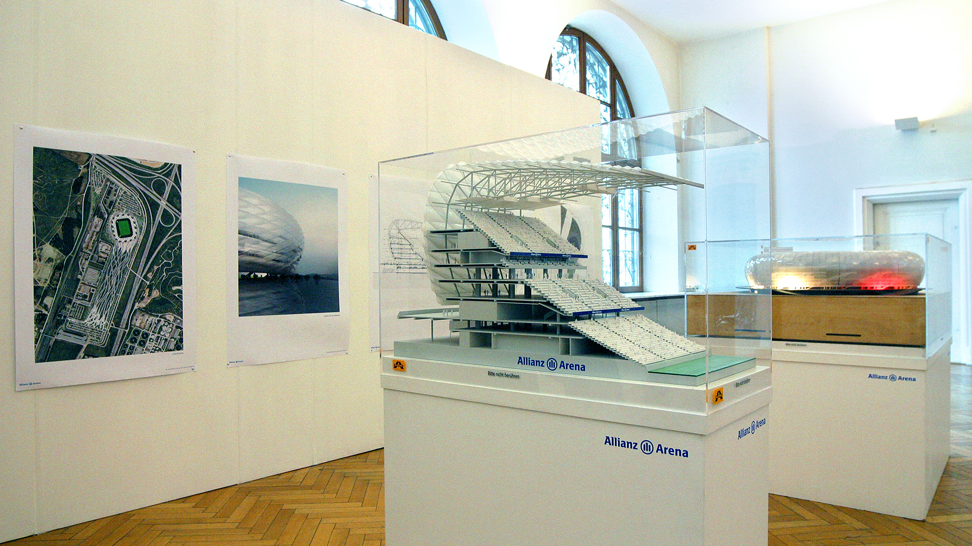 Allianz Arena ab 8. April im Londoner Design Museum zu sehen