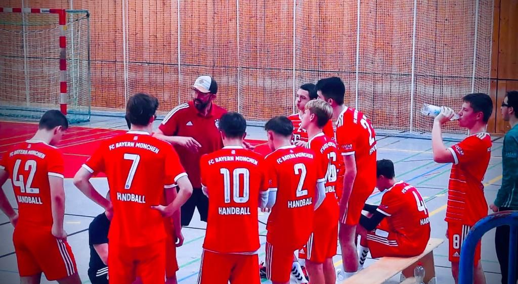 U17 in Gröbenzell - FC Bayern München eV