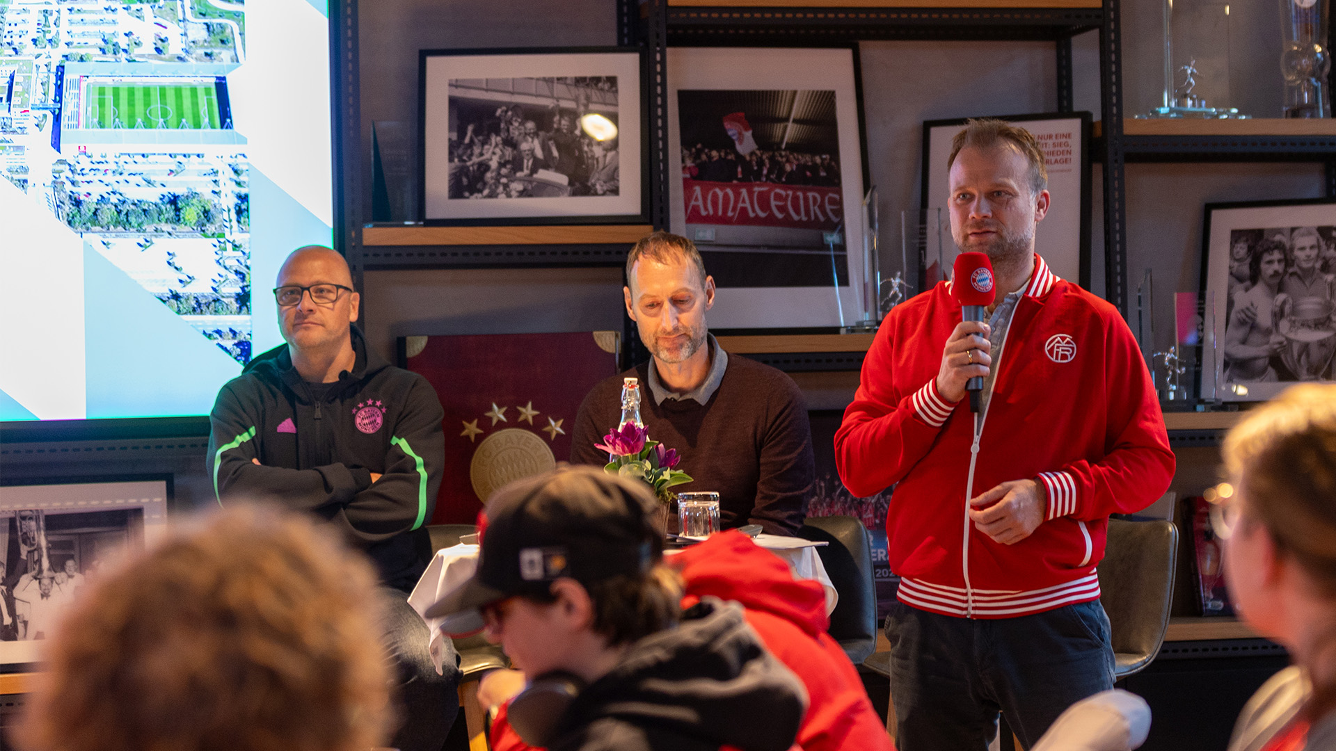 Members Stammtisch at the Campus